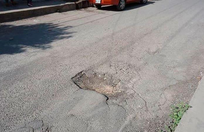 Las calles de Matehuala lucen llenas de baches