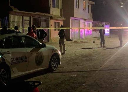 Ejecutan a dos hombres, a uno le prenden fuego