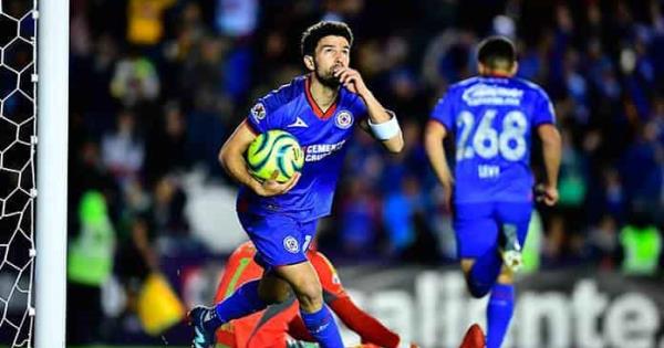 Cruz Azul hila 5ta. victoria