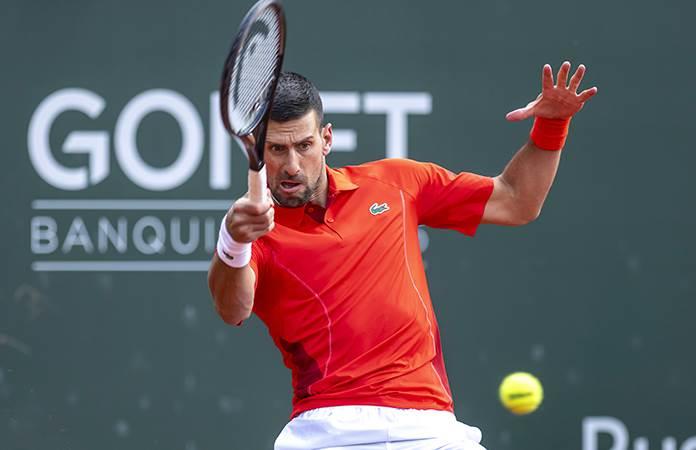 Djokovic avanza a semis en Ginebra