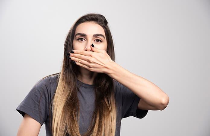 ¿Por qué se produce el hipo? Trucos para detenerlo