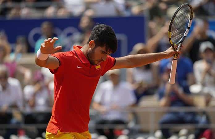 Djokovic y Alcaraz pelearán por el oro Djokovic y Alcaraz pelearán por el oro