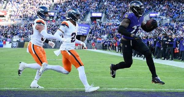 Ravens apalean a los Broncos