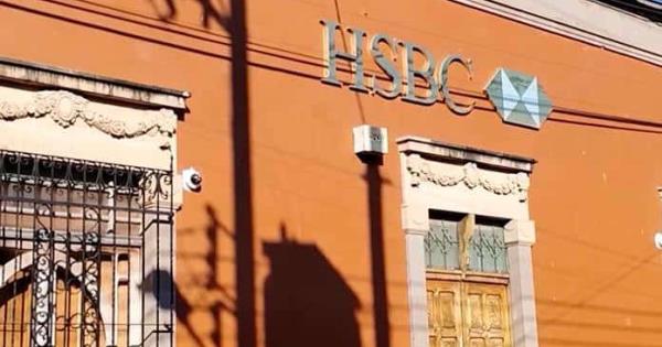 Se desploma el techo de Banco HSBC