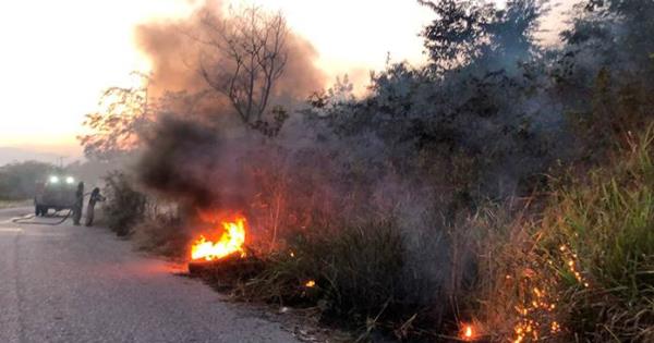 Controlan incendios forestales