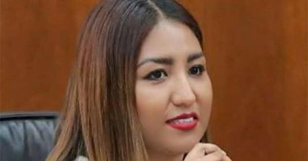 Que se disculparía la diputada Roxana Hernández Ramírez