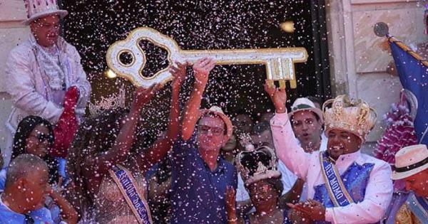 El Rey Momo arranca la fiesta de Carnaval