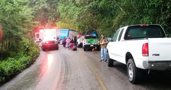 Dos muertos y 4 heridos, deja desigual choque