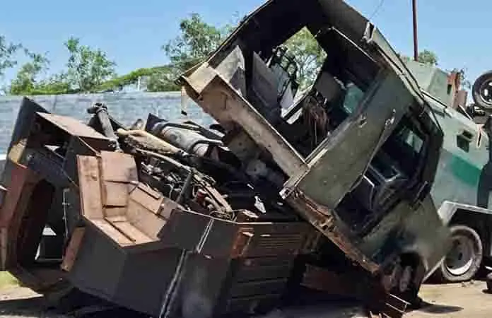 FGR destruye 23 autos monstruo