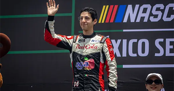 Alex de Alba va por la victoria