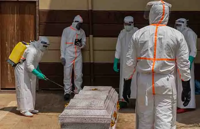 Casos de ébola en RDC suman 782 y 181 muertes