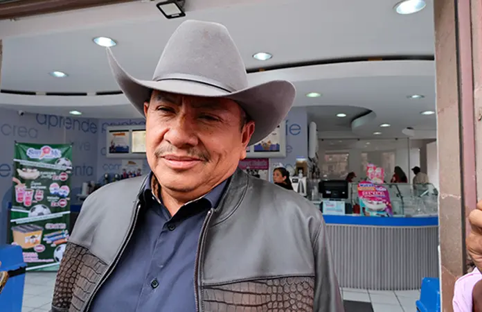 Tomás Zavala defiende sus relojes de lujo