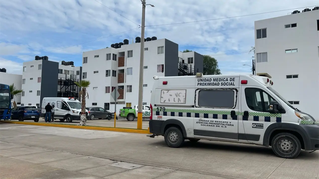 Riña en Soledad Graciano Sánchez deja hombre muerto